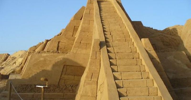 Assyrian Christians despair as ISIS destroys ancient pyramid In Iraq ...