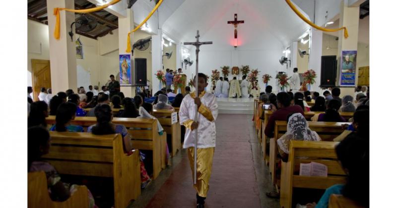 Rural Catholic church defies Sri Lanka threats, holds Mass | Abouna