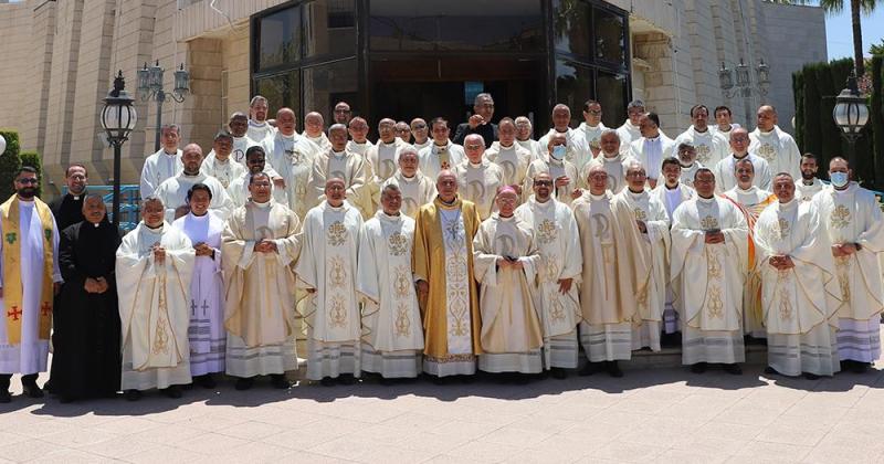 Jordan: Latin Patriarchate priests mark Holy Thursday | Abouna