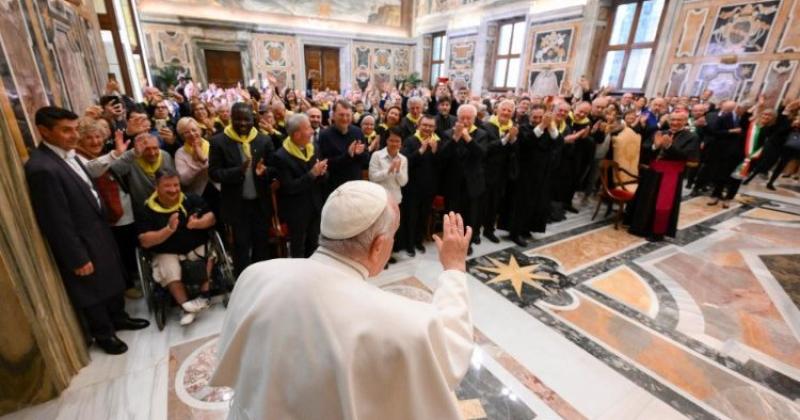 Pope: Lord Jesus revolutionizes our understanding of family | Abouna