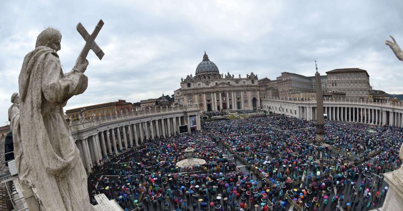 Holy See firmly condemns the desecration of religious symbols | Abouna