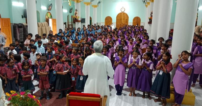 One Million Children Praying The Rosary October 18 Abouna