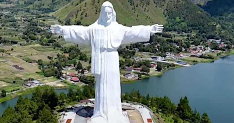 Indonesia unveils world’s tallest statue of Lord Jesus | Abouna