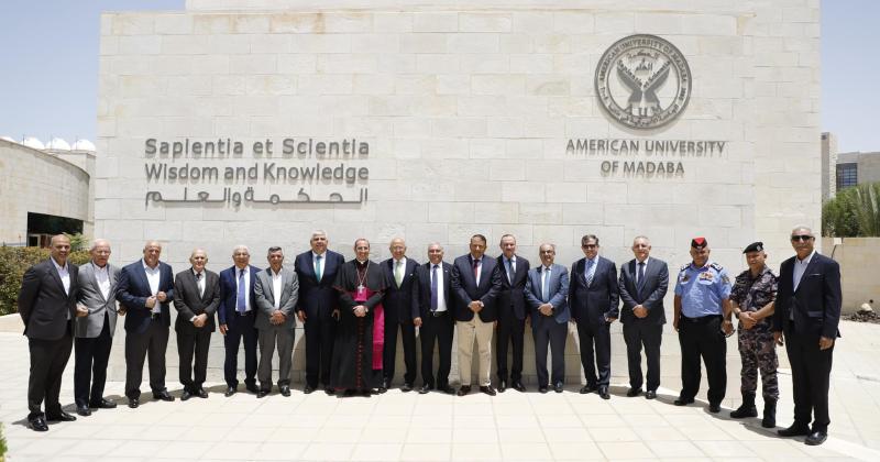 Jordan: Bishop Iyad Twal visits AUM, patronizes opening of Career Day ...