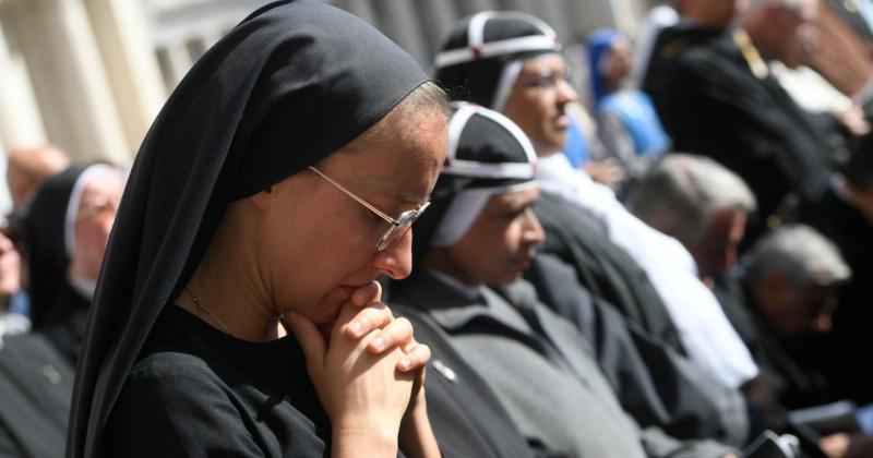 Consecrated people: A constant presence in time of ‘fragility and trial ...